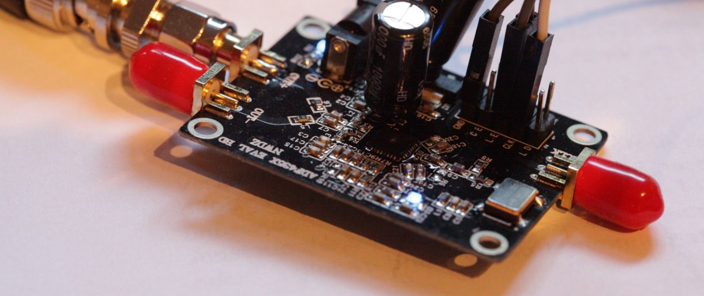 ADF4351 Frequency Synthesizer | nicolas.tv