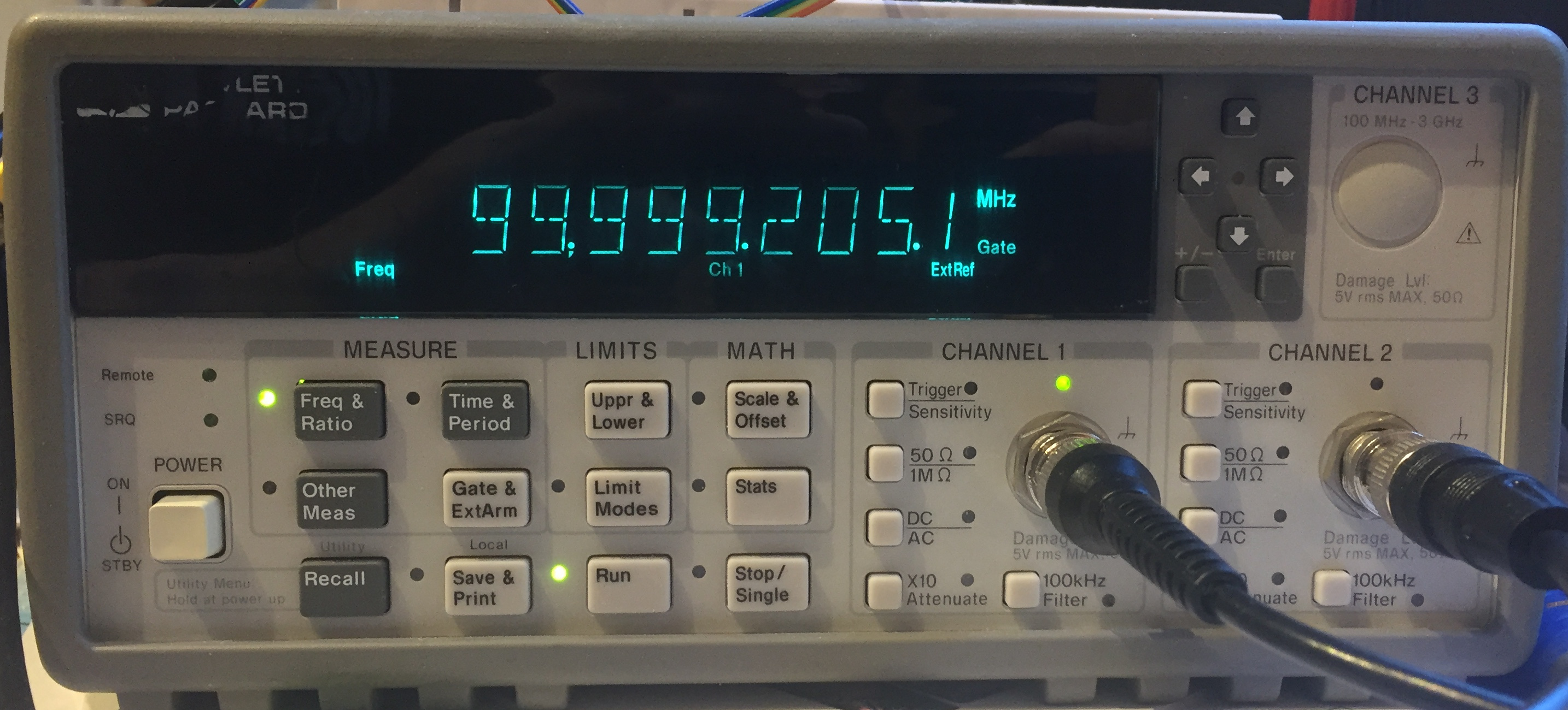 ADF4351 Frequency Synthesizer | nicolas.tv